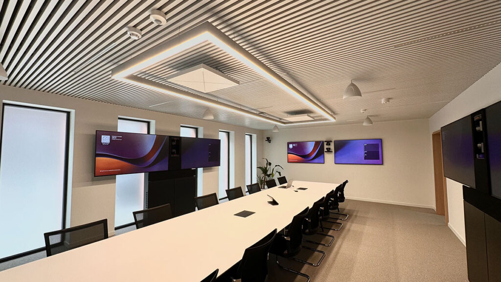 2025 CEC - Europe-3-RS - Strata-gee.com